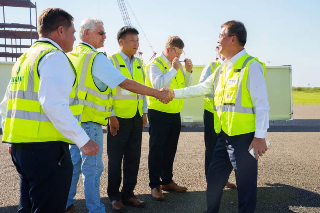 LG Chem Cathode Manufacturing Plant Phase 1 - JE Dunn Construction