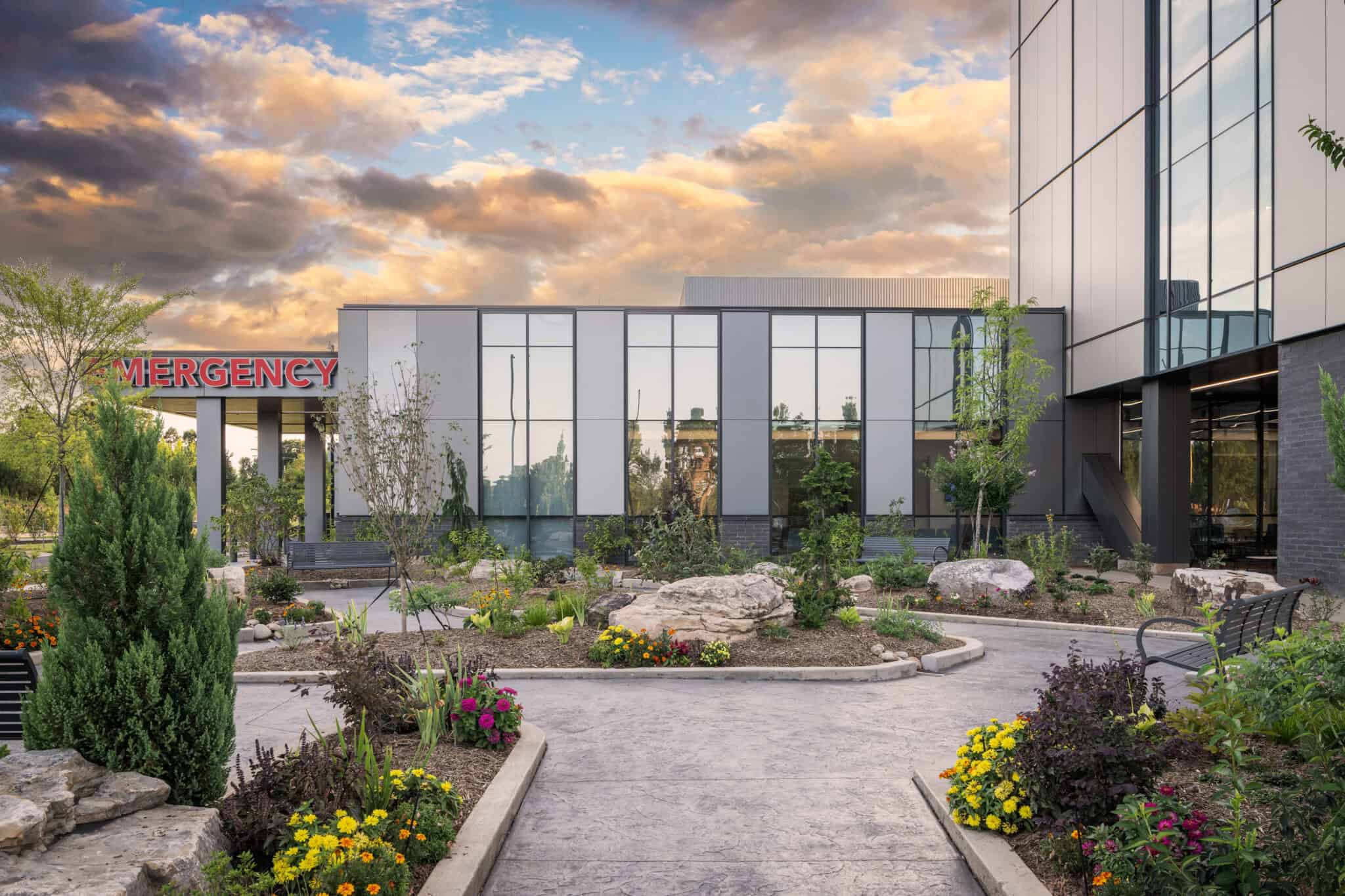 JE Dunn Completes Construction of Atrium Health Lake Norman Hospital ...